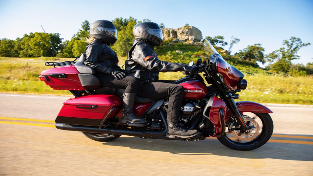 Ultra Classic Vs. Ultra Limited - Comparison Between