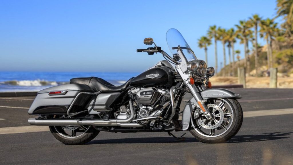 Road King FLHR - Majestic Rides