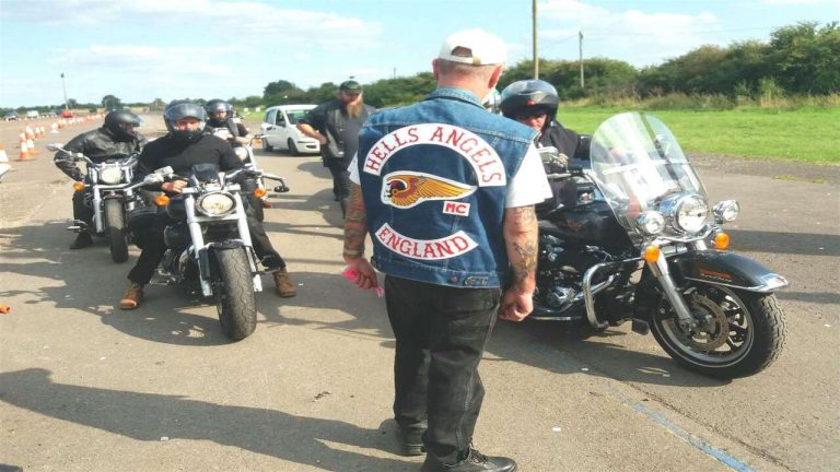 Bulldog Bash - Stratford-upon-Avon, United Kingdom - Pro Guide