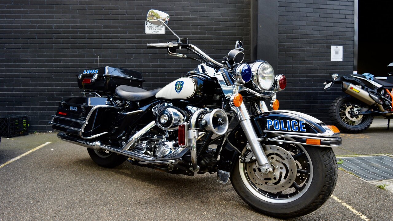 Road King Police Dominance: Unleash Control and Authority!