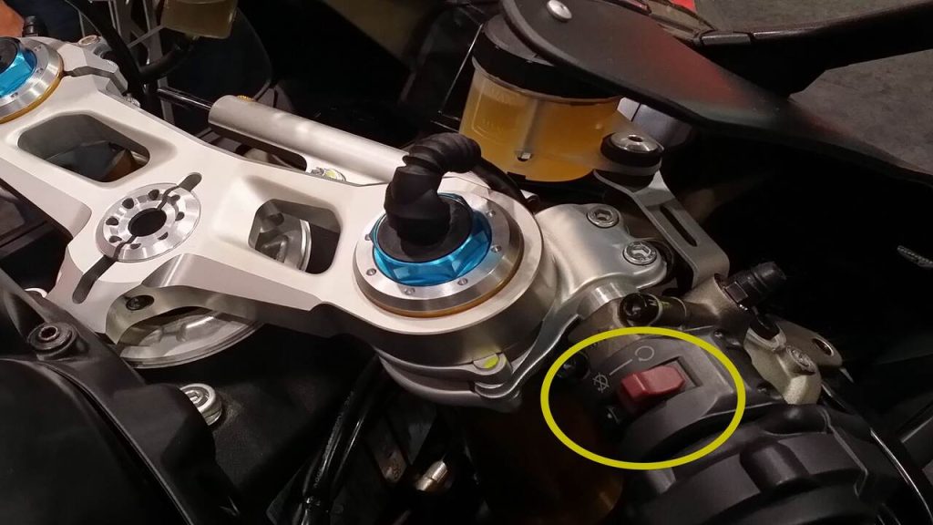 What Does The Red Key Light Mean On A Harley: Expert Tips
